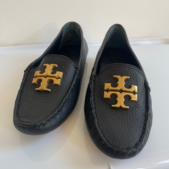 Tory Burch | Shoes | Tory Burch Everly Driver Tumbled Leather Black ...